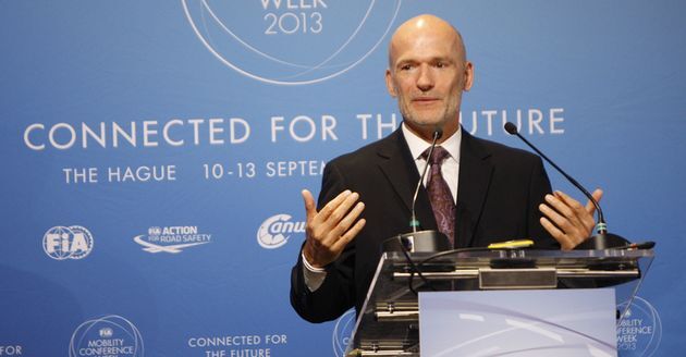 Ton Steenman (Intel): "De connected car gaat er voor zorgen dat we de ...